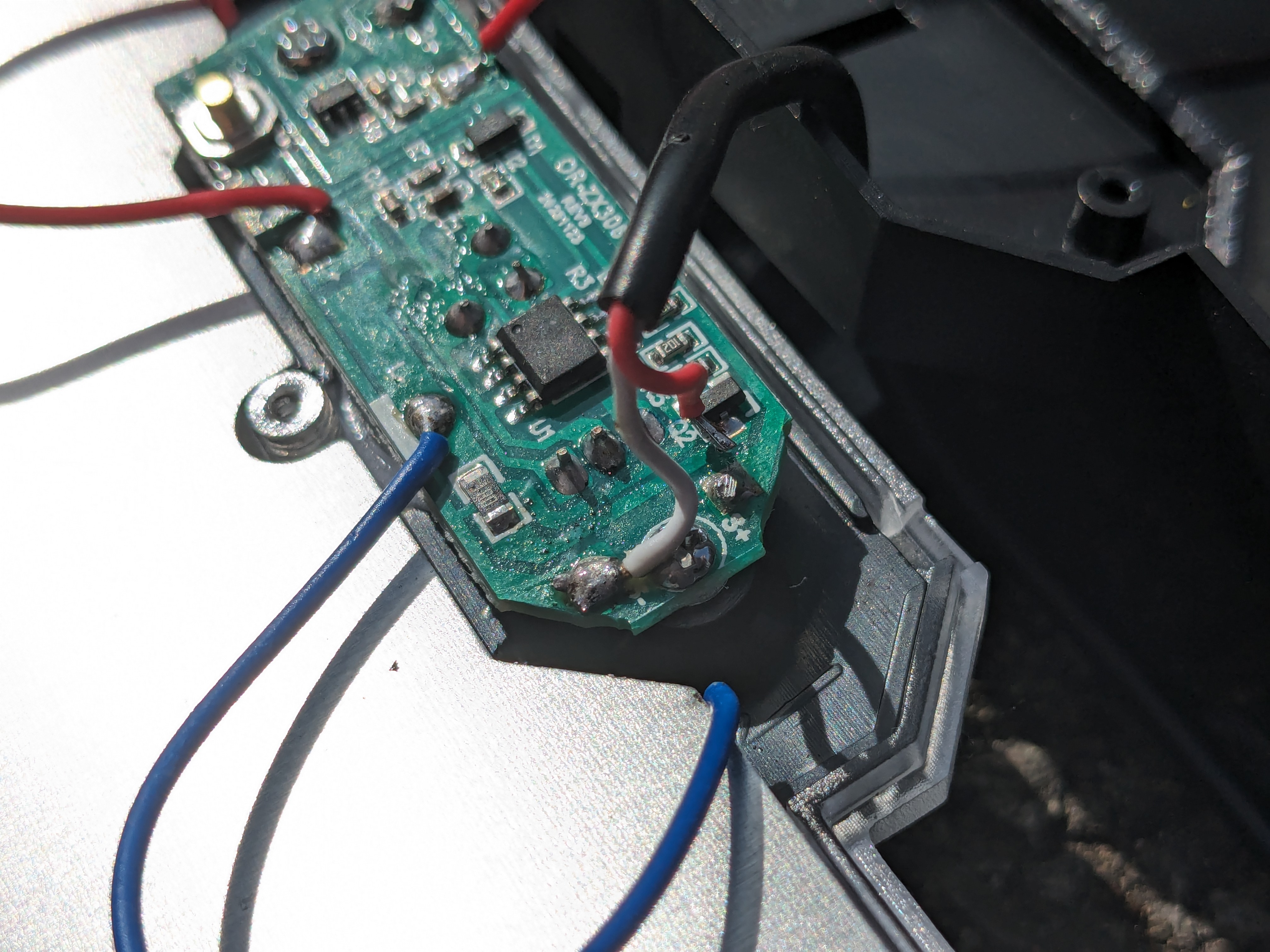 Soldering a Solar Light in the Sun | NCoT Tech